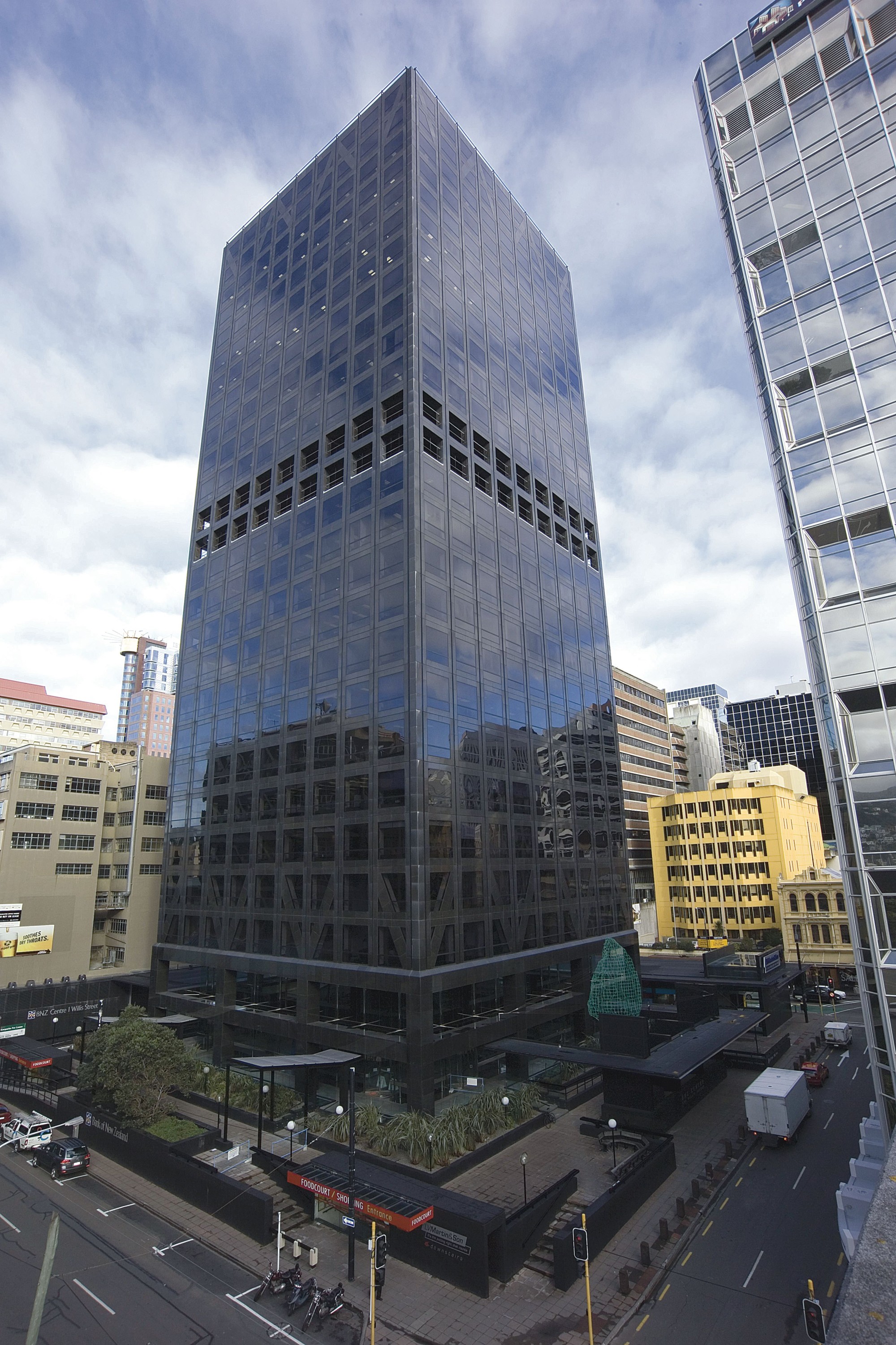 S&T - Bank of New Zealand Centre