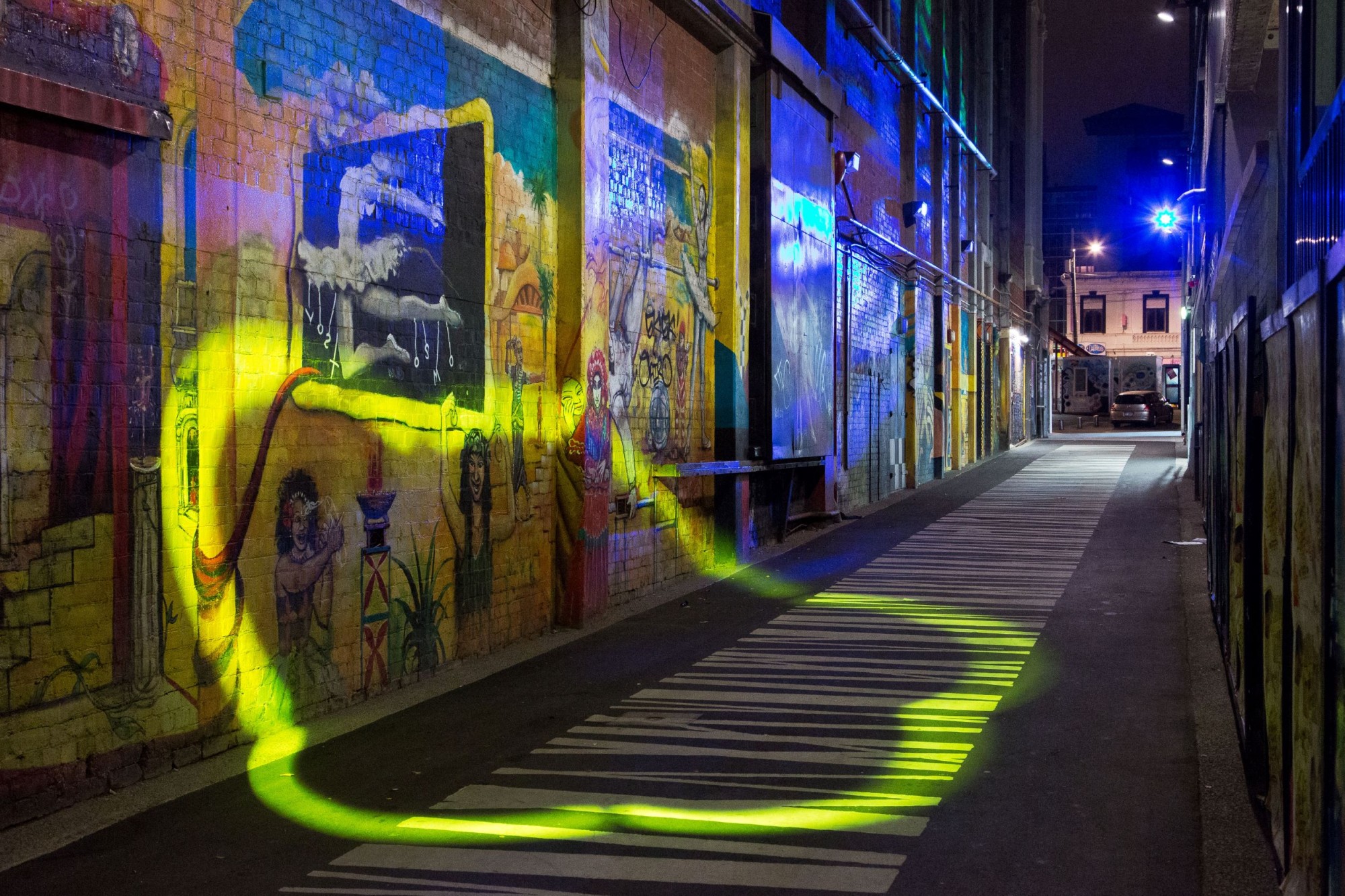 S&T - Opera House Lane